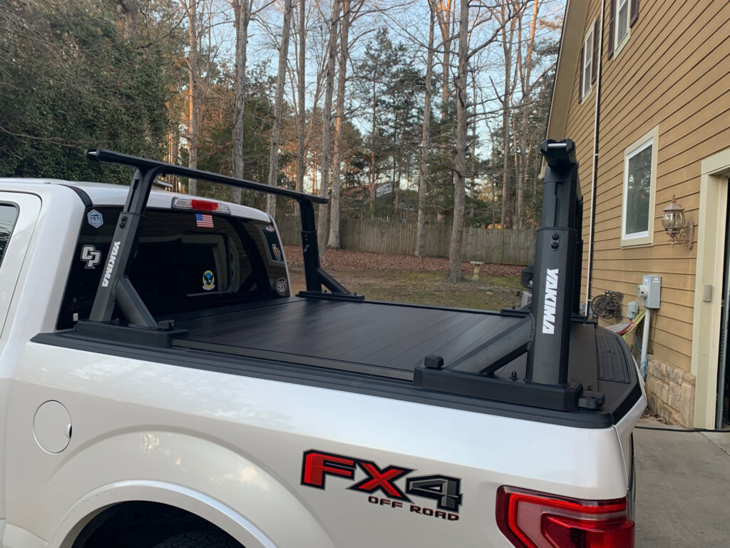 RetraxONE XR + Yakima HD Tall T-Slot Racks - Tonneau Factory Outlet